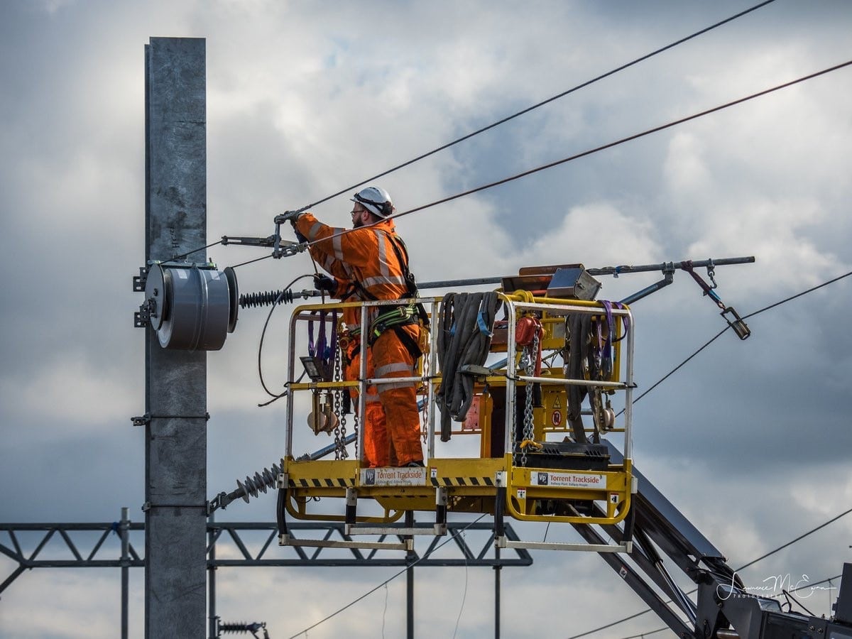 Mosdorfer Rail | Catenary systems for railways and tramways